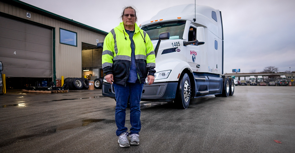 Cool Gadgets for Truck Drivers: Essential Trucker Accessories Every ...