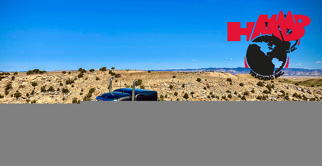 Flatbed vs Dry Van: Which of These Two Roads You Should Take