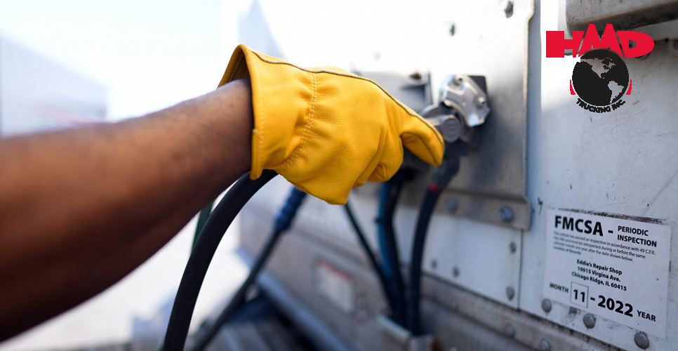 How to Couple and Uncouple a Trailer Safely and Easily: Step-by-Step Guide