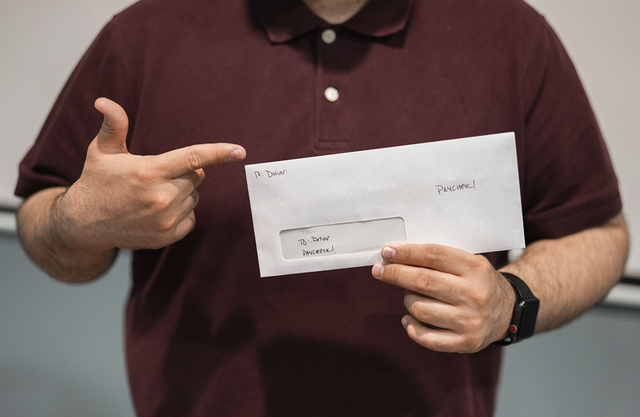 What Is Factoring in the Trucking Industry? How Does Freight Factoring Work