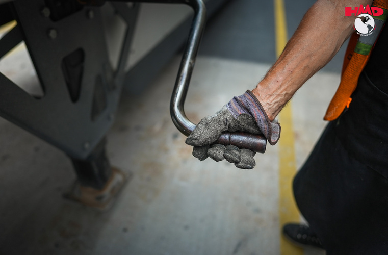 Best Gloves for Truckers in All Weather and Work Conditions