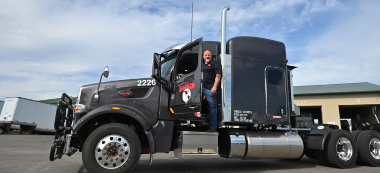 Dry Van Driver Jobs at HMD Trucking